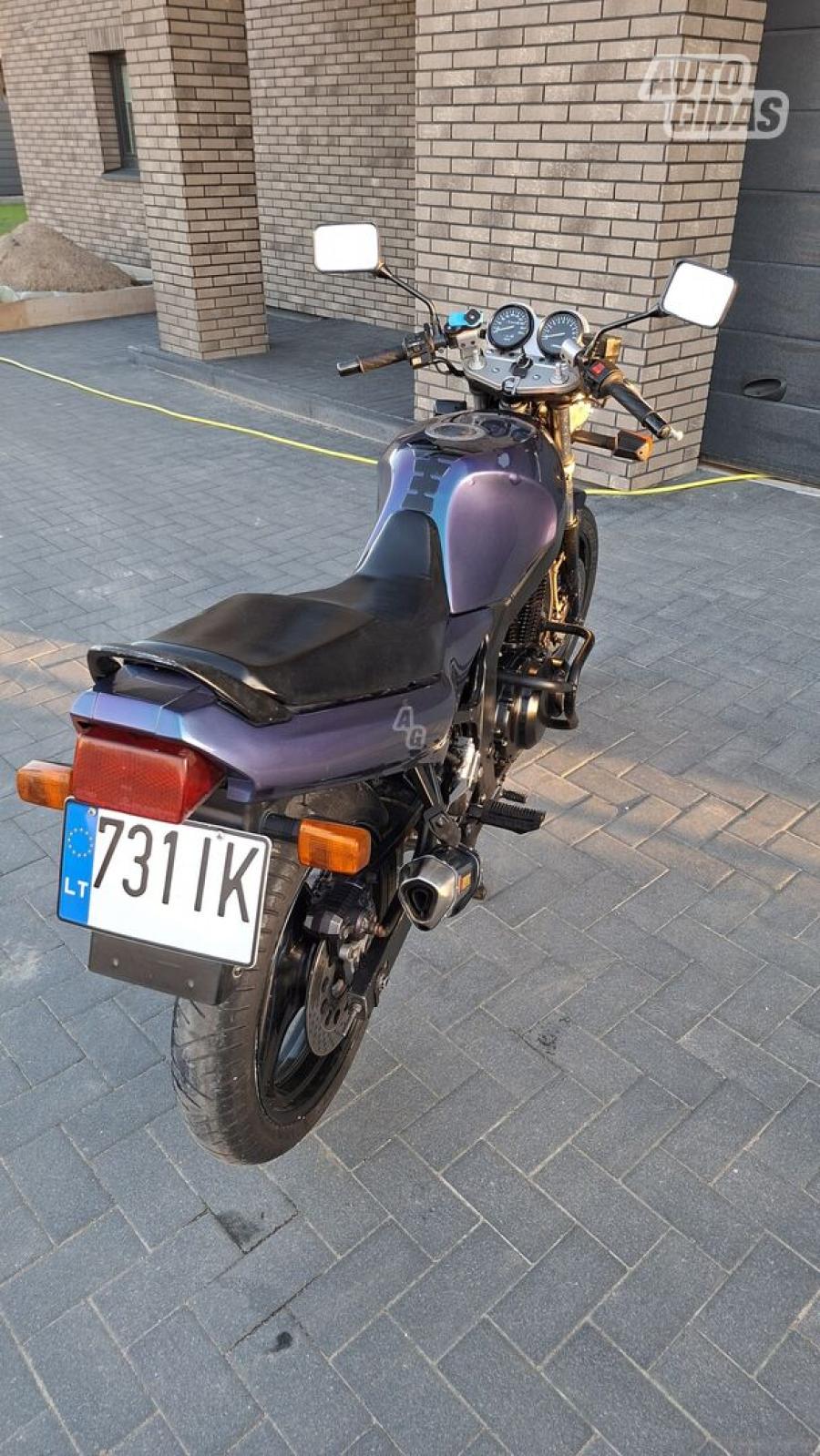 Violets Suzuki GS 1993 Plungė, ar dzinēja tilpumu 0.49 L un nobraukumu 18 tūkst. km par 900 €, foto 9 vietnē AUTOMOTO.COM.LV