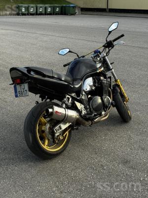 Suzuki GSF 1200 1997 in Talsi, with an engine capacity of 1.16 L and mileage of 0 thousand km for 2200 €, photo 4 on AUTOMOTO.COM.LV