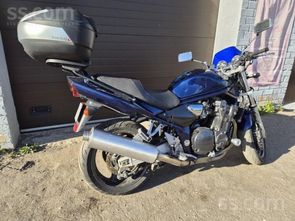 Suzuki GSF 1200 2001 Rīga, ar dzinēja tilpumu 1.16 L un nobraukumu 0 tūkst. km par 2250 €, foto 3 vietnē AUTOMOTO.COM.LV