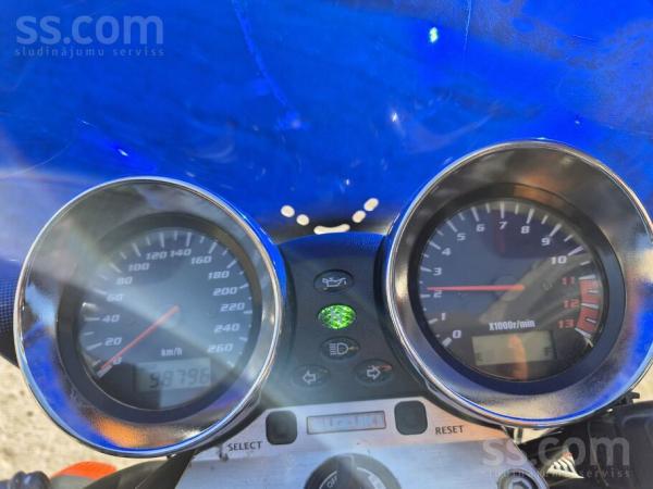 Suzuki GSF 1200 2001 in Riga, with an engine capacity of 1.16 L and mileage of 0 thousand km for 2250 €, photo 5 on AUTOMOTO.COM.LV