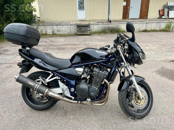Suzuki GSF 1200 2001 in Riga, with an engine capacity of 1.20 L and mileage of 0 thousand km for 1600 €, photo 2 on AUTOMOTO.COM.LV