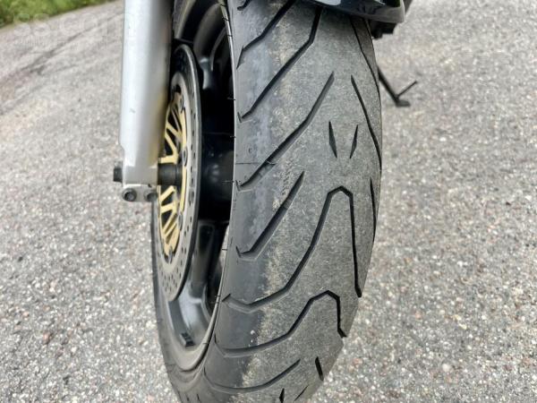 Suzuki GSF 1200 2001 in Riga, with an engine capacity of 1.20 L and mileage of 0 thousand km for 1600 €, photo 9 on AUTOMOTO.COM.LV