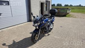 Сузуки GSF 1200 2002 в Рига, объемом двигателя 1.20 л и пробегом 0 тыс. км за 2400 €, фото 3 на AUTOMOTO.COM.LV