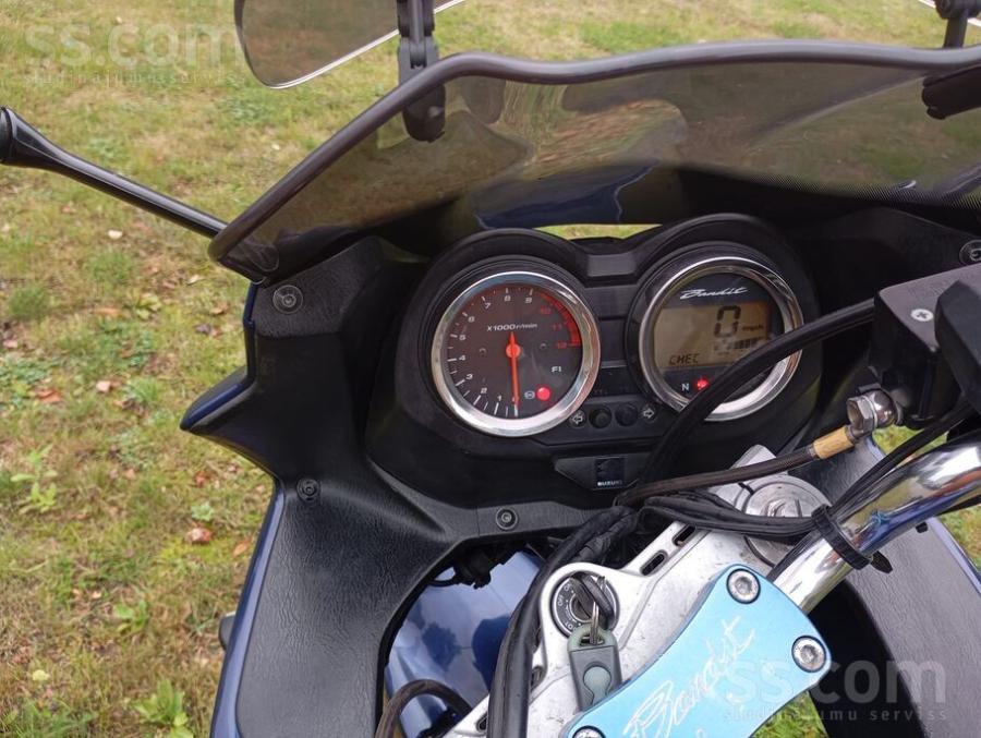 Suzuki GSF 1250SA 2008 in Daugavpils, with an engine capacity of 1.26 L and mileage of 0 thousand km for 3490 €, photo 6 on AUTOMOTO.COM.LV