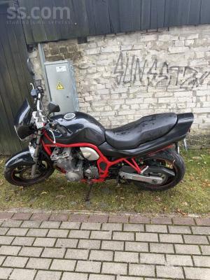Suzuki GSF 600 1995 Liepāja, ar dzinēja tilpumu 0.60 L un nobraukumu 0 tūkst. km par 1300 €, foto 4 vietnē AUTOMOTO.COM.LV