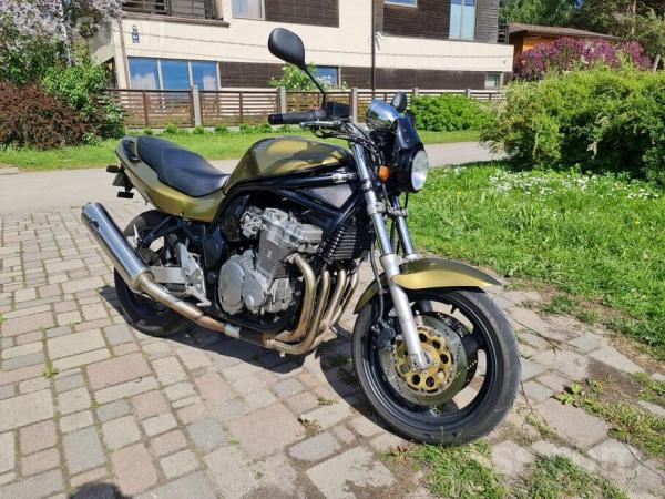 Suzuki GSF 600 1998 Rīga, ar dzinēja tilpumu 0.60 L un nobraukumu 0 tūkst. km par 2090 €, foto 1 vietnē AUTOMOTO.COM.LV