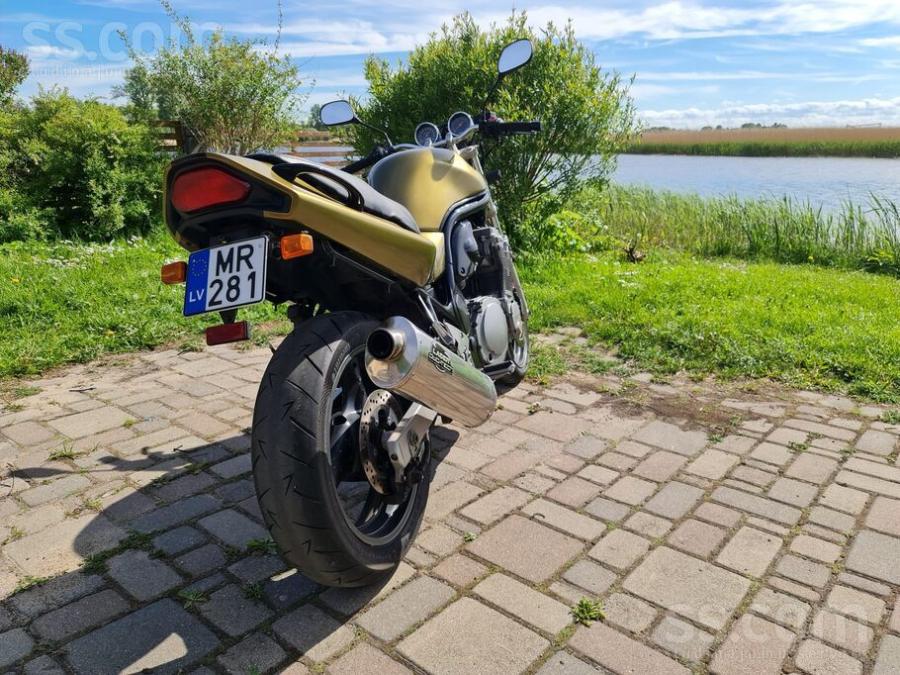 Suzuki GSF 600 1998 Rīga, ar dzinēja tilpumu 0.60 L un nobraukumu 0 tūkst. km par 2090 €, foto 6 vietnē AUTOMOTO.COM.LV