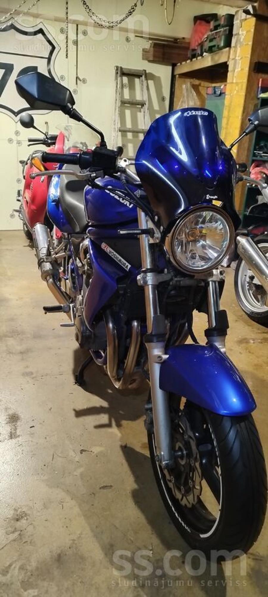 Suzuki GSF 600 2001 in Riga, with an engine capacity of 0.60 L and mileage of 0 thousand km for 2750 €, photo 4 on AUTOMOTO.COM.LV