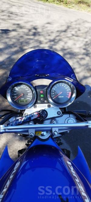 Suzuki GSF 600 2001 in Riga, with an engine capacity of 0.60 L and mileage of 0 thousand km for 2750 €, photo 9 on AUTOMOTO.COM.LV