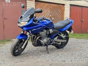 Suzuki GSF 600 2001 in Riga, with an engine capacity of 0.60 L and mileage of 0 thousand km for 800 €, photo  on AUTOMOTO.COM.LV