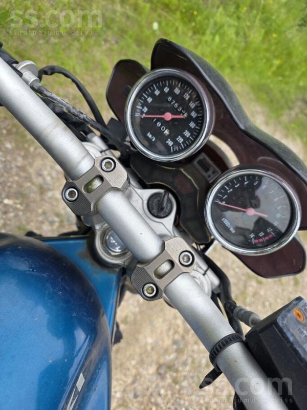 Suzuki GSF 600 2001 in Kraslava, with an engine capacity of 0.60 L and mileage of 0 thousand km for 600 €, photo 3 on AUTOMOTO.COM.LV