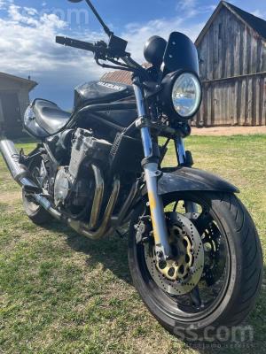 Suzuki GSF 600 2004 Daugavpils, ar dzinēja tilpumu 0.60 L un nobraukumu 0 tūkst. km par 1600 €, foto 5 vietnē AUTOMOTO.COM.LV