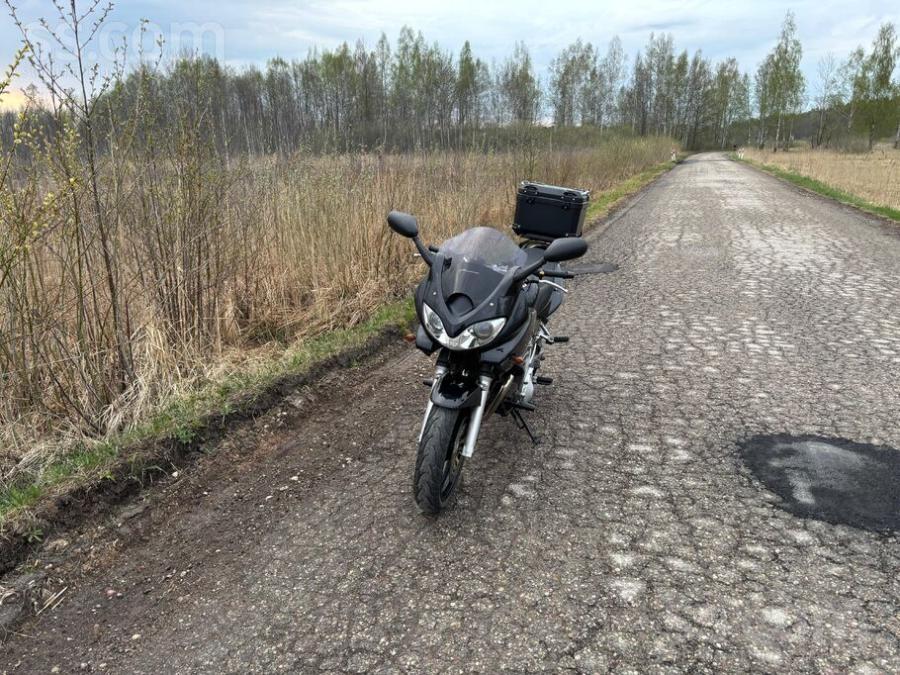 Suzuki GSF 600 2005 Jūrmala, ar dzinēja tilpumu 0.60 L un nobraukumu 0 tūkst. km par 2100 €, foto 6 vietnē AUTOMOTO.COM.LV