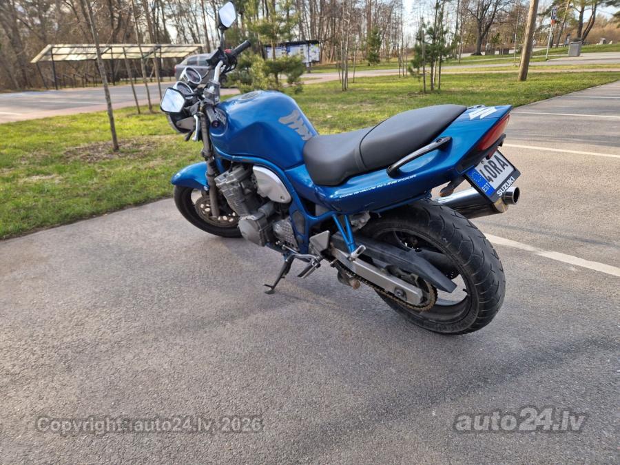 Синий Сузуки GSF 600S 1997 в Таллин, объемом двигателя 0.60 л и пробегом 74 тыс. км за 1600 €, фото 4 на AUTOMOTO.COM.LV