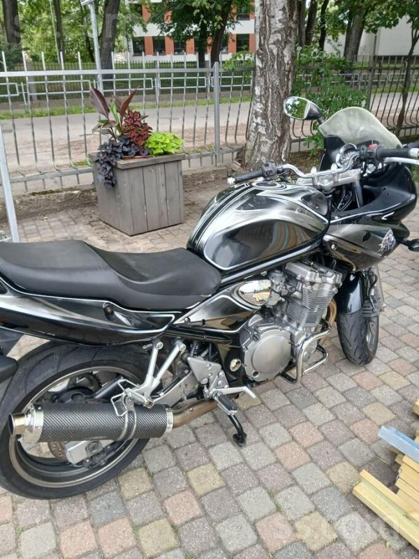 Suzuki GSF 600S 2000 Rīga, ar dzinēja tilpumu 0.60 L un nobraukumu 0 tūkst. km par 1150 €, foto 5 vietnē AUTOMOTO.COM.LV
