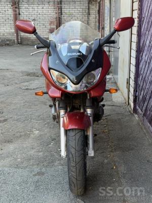 Suzuki GSF 600S 2000 in Riga, with an engine capacity of 0.60 L and mileage of 0 thousand km for 2000 €, photo 8 on AUTOMOTO.COM.LV