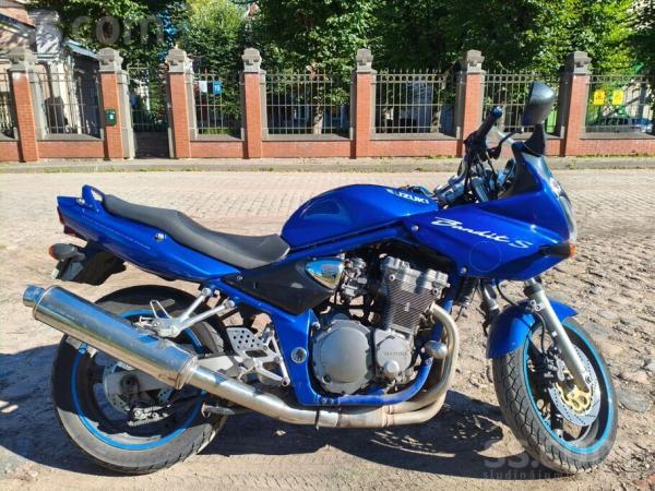 Suzuki GSF 600S 2002 in Riga, with an engine capacity of 0.60 L and mileage of 0 thousand km for 1600 €, photo 2 on AUTOMOTO.COM.LV