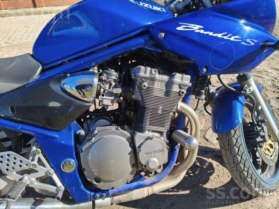 Сузуки GSF 600S 2002 в Рига, объемом двигателя 0.60 л и пробегом 0 тыс. км за 1600 €, фото 4 на AUTOMOTO.COM.LV