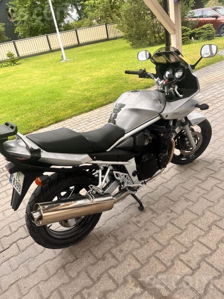 Suzuki GSF 650 2005 in Valmiera, with an engine capacity of 0.66 L and mileage of 0 thousand km for 2000 €, photo 1 on AUTOMOTO.COM.LV