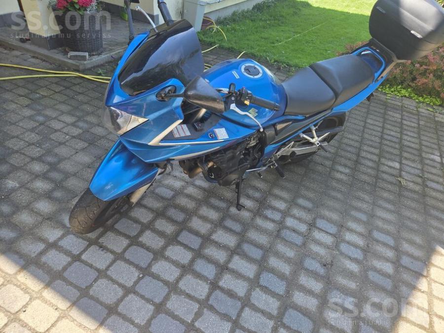 Suzuki GSF 650 2006 Rīga, ar dzinēja tilpumu 0.65 L un nobraukumu 0 tūkst. km par 2300 €, foto 6 vietnē AUTOMOTO.COM.LV