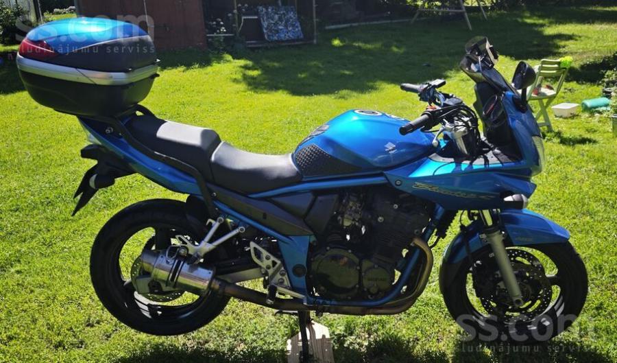 Suzuki GSF 650 2006 in Riga, with an engine capacity of 0.65 L and mileage of 0 thousand km for 2700 €, photo 4 on AUTOMOTO.COM.LV