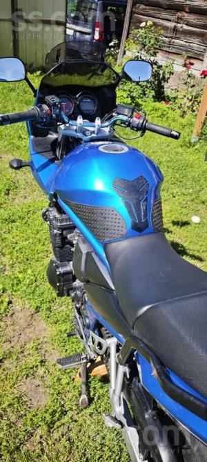 Suzuki GSF 650 2006 in Riga, with an engine capacity of 0.65 L and mileage of 0 thousand km for 2700 €, photo 6 on AUTOMOTO.COM.LV