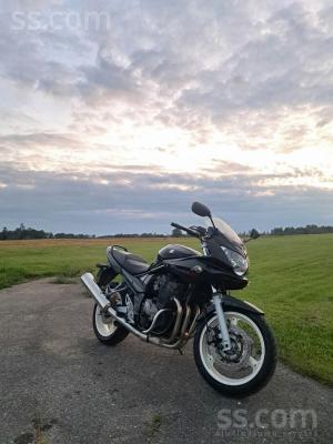 Suzuki GSF 650 2006 in Riga, with an engine capacity of 0.65 L and mileage of 0 thousand km for 2150 €, photo 1 on AUTOMOTO.COM.LV