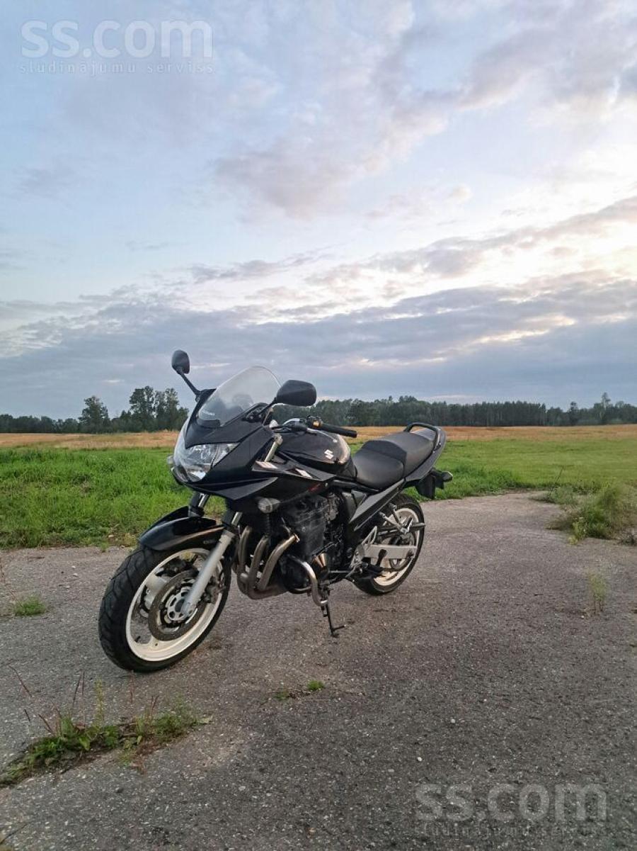 Suzuki GSF 650 2006 in Riga, with an engine capacity of 0.65 L and mileage of 0 thousand km for 2150 €, photo 3 on AUTOMOTO.COM.LV