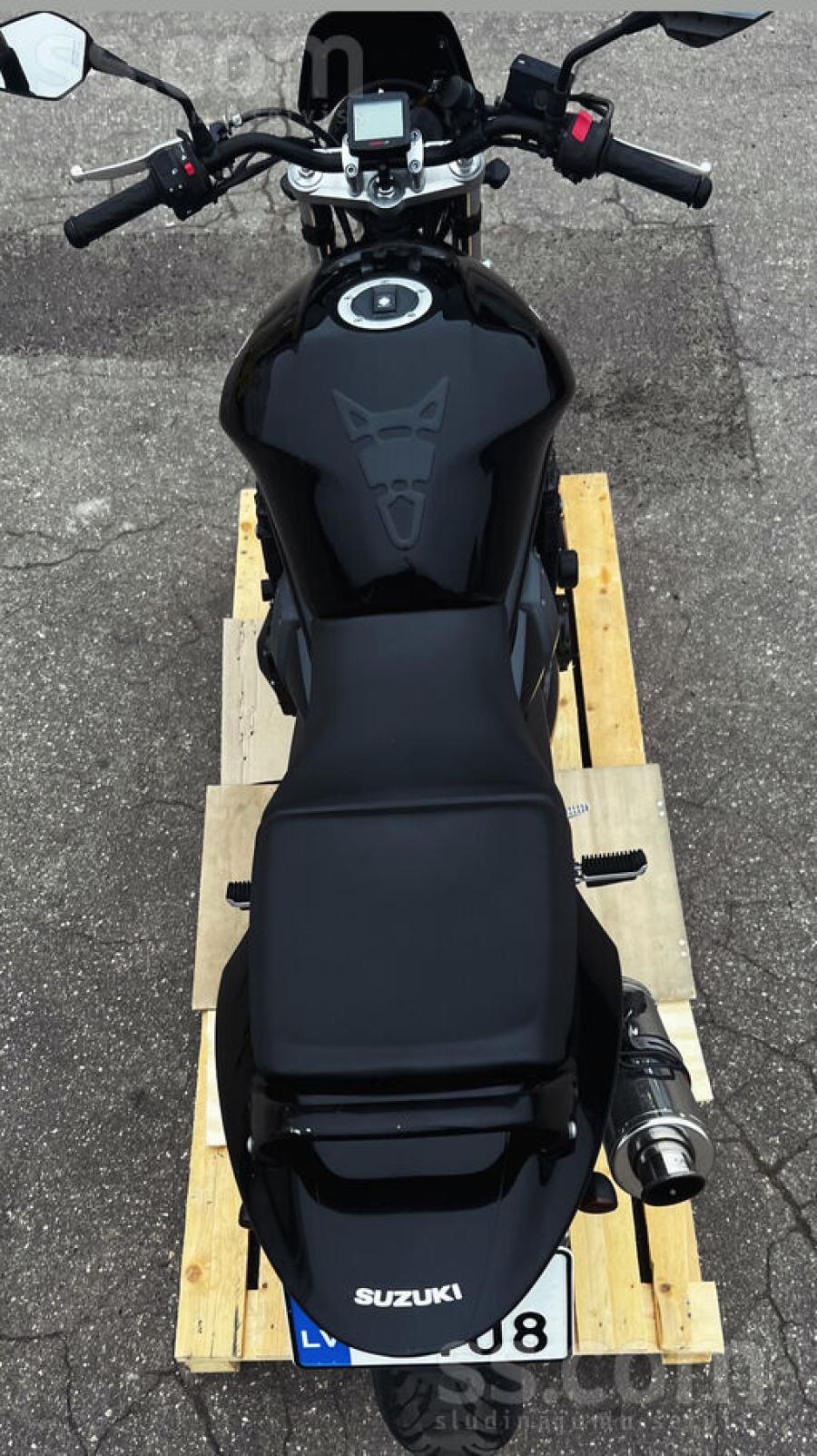 Suzuki GSF 650 2006 Rīga, ar dzinēja tilpumu 0.65 L un nobraukumu 0 tūkst. km par 3700 €, foto 4 vietnē AUTOMOTO.COM.LV