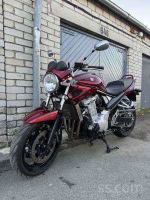 Сузуки GSF 650 2007 в Рига, объемом двигателя 0.65 л и пробегом 0 тыс. км за 2850 €, фото  на AUTOMOTO.COM.LV