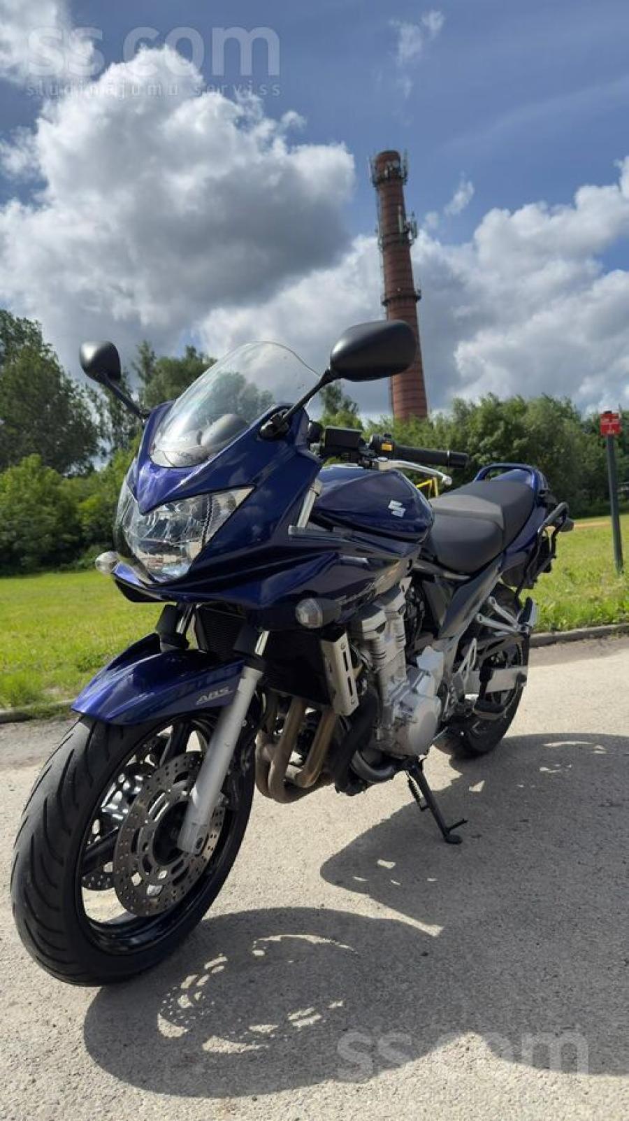 Suzuki GSF 650 2008 in Riga, with an engine capacity of 0.66 L and mileage of 0 thousand km for 3100 €, photo 3 on AUTOMOTO.COM.LV