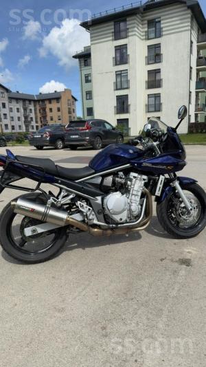 Suzuki GSF 650 2008 in Riga, with an engine capacity of 0.66 L and mileage of 0 thousand km for 3100 €, photo 4 on AUTOMOTO.COM.LV