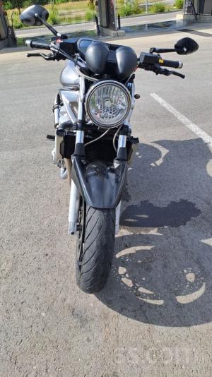 Suzuki GSF 650 2008 in Aizkraukle, with an engine capacity of 0.65 L and mileage of 0 thousand km for 2850 €, photo 5 on AUTOMOTO.COM.LV