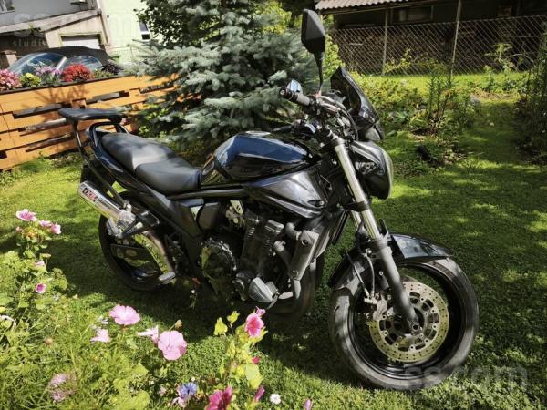 Сузуки GSF 650 2009 в Огре, объемом двигателя 0.65 л и пробегом 0 тыс. км за 3500 €, фото 2 на AUTOMOTO.COM.LV