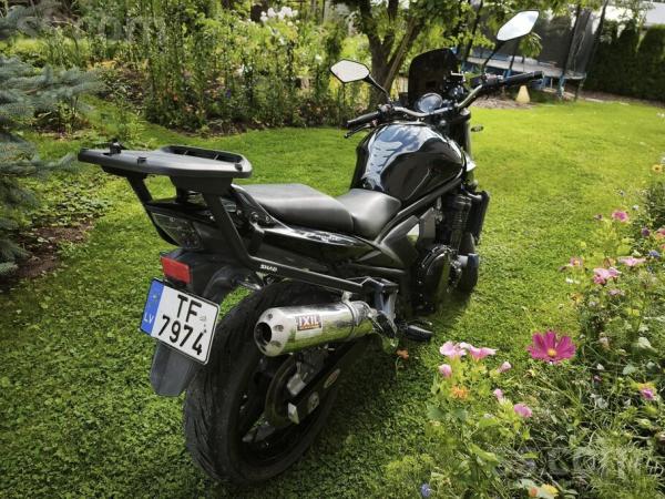 Сузуки GSF 650 2009 в Огре, объемом двигателя 0.65 л и пробегом 0 тыс. км за 3500 €, фото 3 на AUTOMOTO.COM.LV