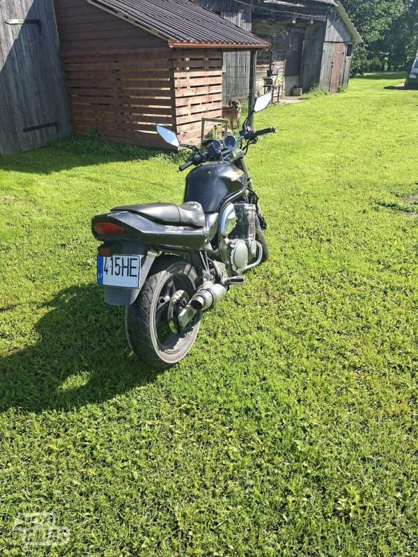 Black Suzuki GSF 1997 in Silale, with an engine capacity of 0.00 L and mileage of 0 thousand km for 750 €, photo 4 on AUTOMOTO.COM.LV