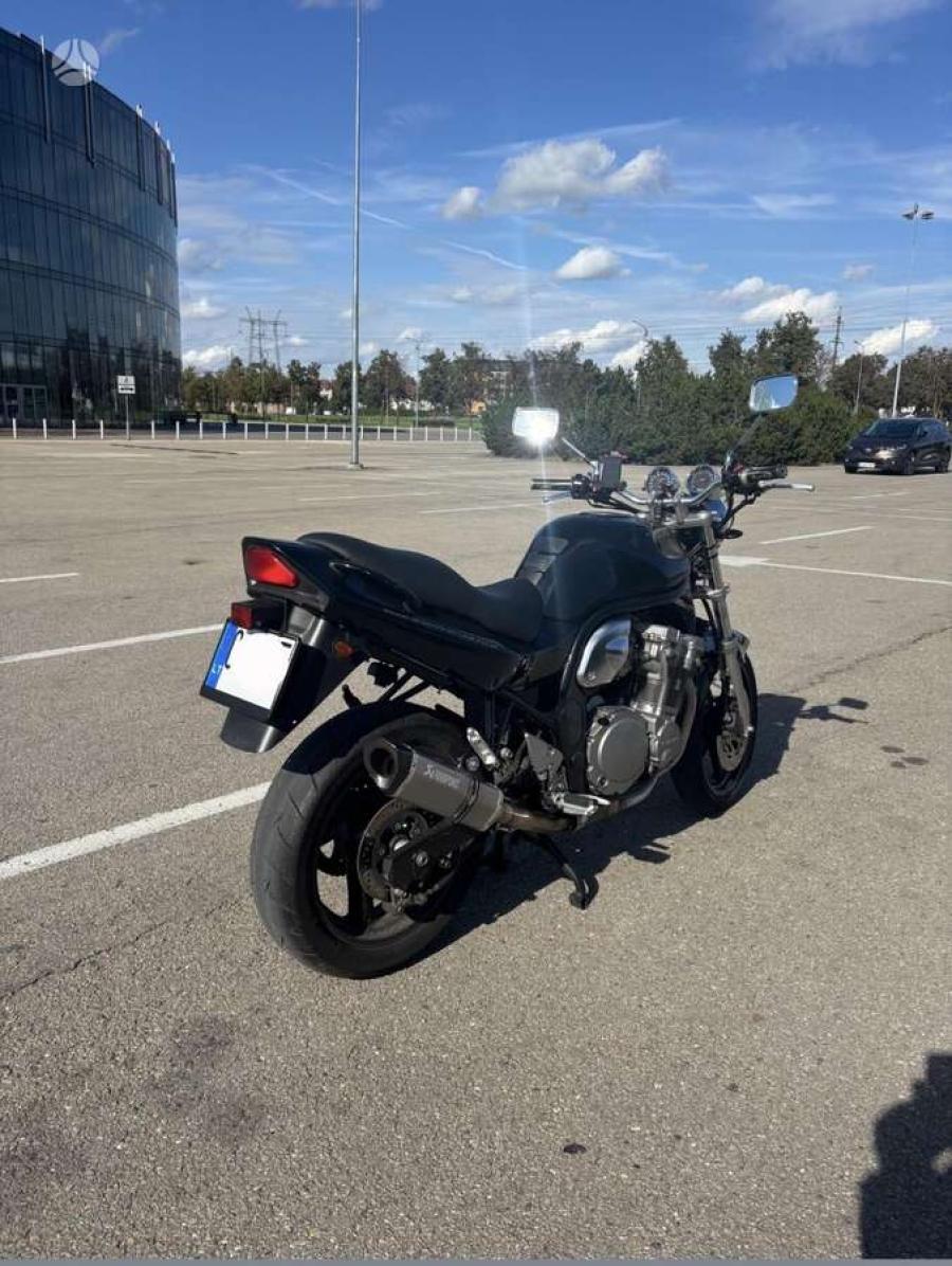Black Suzuki GSF 1997 in Siauliai, with an engine capacity of 0.60 L and mileage of 47 thousand km for 1500 €, photo 5 on AUTOMOTO.COM.LV