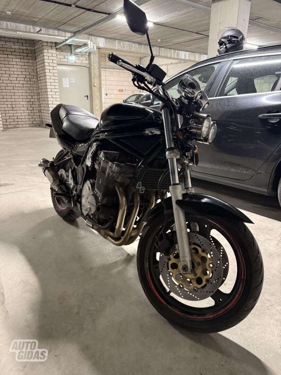 Melns Suzuki GSF 1999 Viļņa, ar dzinēja tilpumu 0.00 L un nobraukumu 75 tūkst. km par 1200 €, foto 1 vietnē AUTOMOTO.COM.LV
