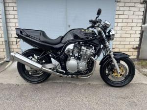 Black Suzuki GSF 1999 in Birstonas, with an engine capacity of 0.60 L and mileage of 38 thousand km for 1550 €, photo 4 on AUTOMOTO.COM.LV