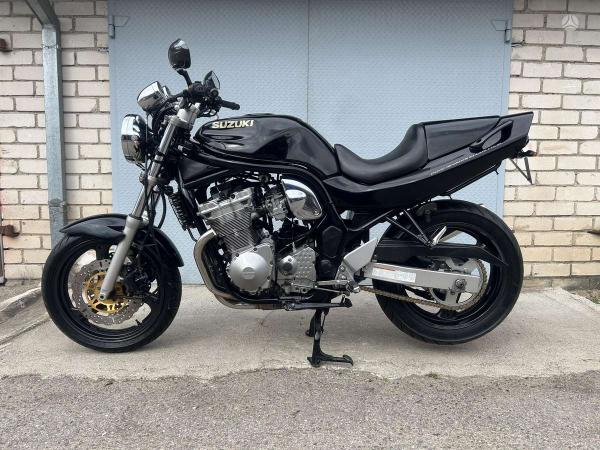 Black Suzuki GSF 1999 in Birstonas, with an engine capacity of 0.60 L and mileage of 38 thousand km for 1550 €, photo 4 on AUTOMOTO.COM.LV