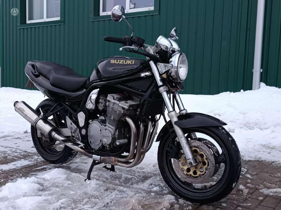 Melns Suzuki GSF 2000 Telšiai, ar dzinēja tilpumu 0.60 L un nobraukumu 57 tūkst. km par 1400 €, foto 1 vietnē AUTOMOTO.COM.LV