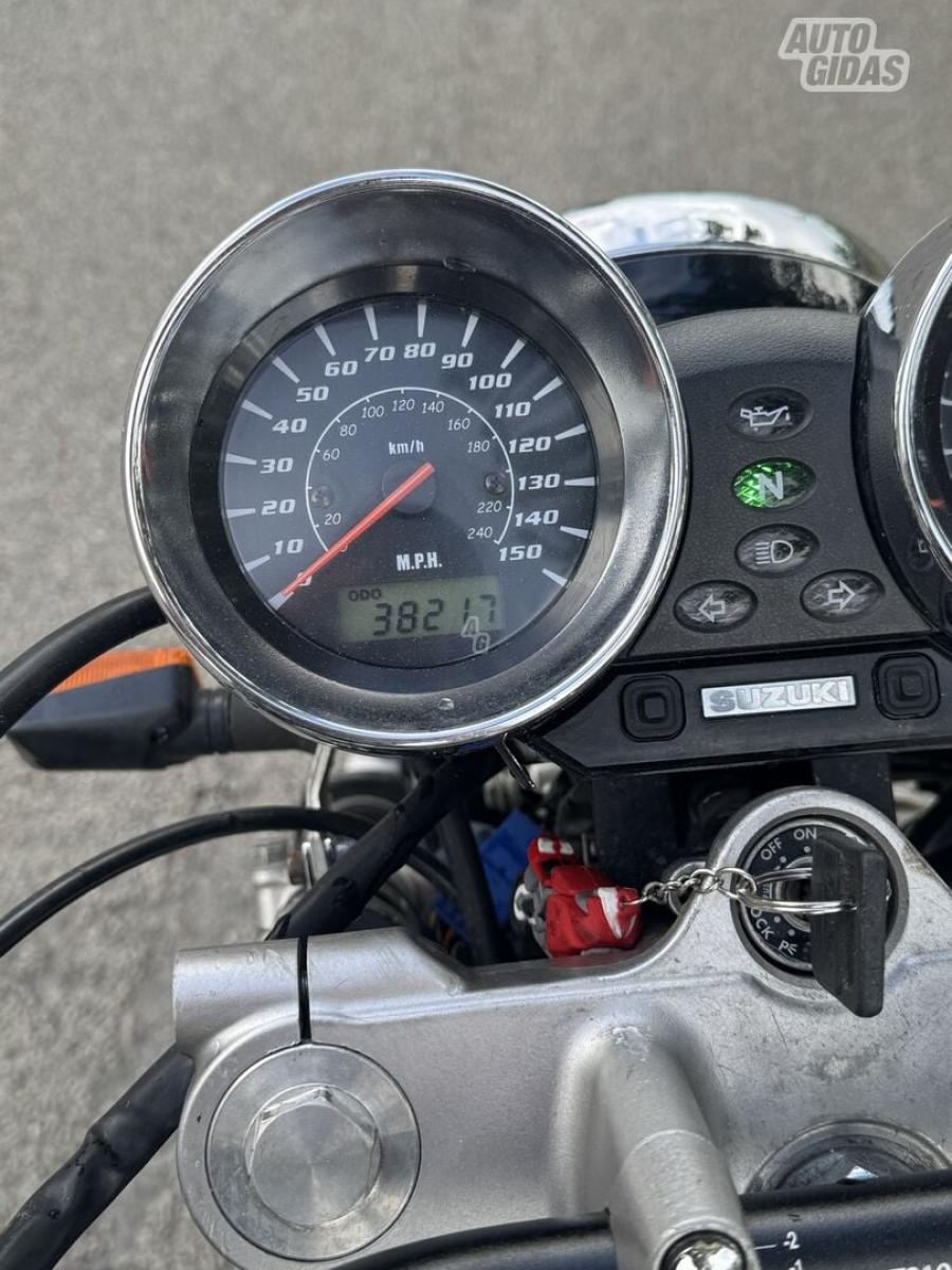 Черный Сузуки GSF 2000 в Мажейкяй, объемом двигателя 0.60 л и пробегом 39 тыс. км за 1450 €, фото 9 на AUTOMOTO.COM.LV