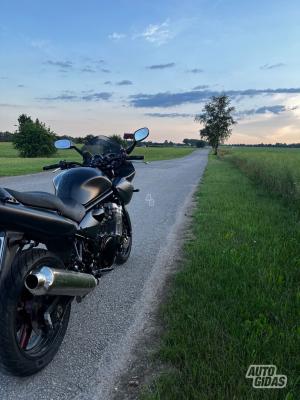 Melns Suzuki GSF 2000 Viļņa, ar dzinēja tilpumu 0.60 L un nobraukumu 53 tūkst. km par 1700 €, foto 3 vietnē AUTOMOTO.COM.LV