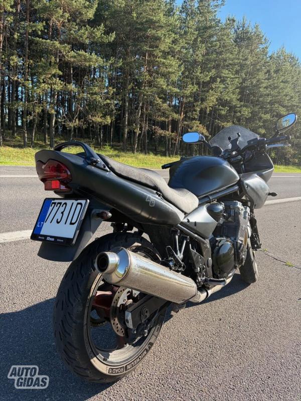 Melns Suzuki GSF 2000 Viļņa, ar dzinēja tilpumu 0.60 L un nobraukumu 53 tūkst. km par 1700 €, foto 5 vietnē AUTOMOTO.COM.LV