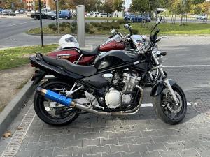 Black Suzuki GSF 2000 in Vilnius, with an engine capacity of 0.60 L and mileage of 45 thousand km for 1600 €, photo 3 on AUTOMOTO.COM.LV