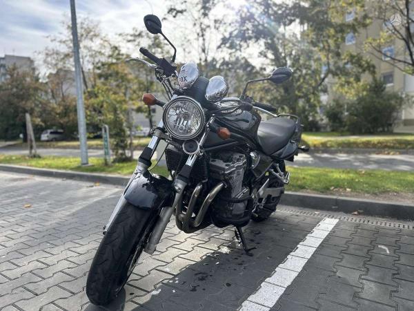 Melns Suzuki GSF 2000 Viļņa, ar dzinēja tilpumu 0.60 L un nobraukumu 45 tūkst. km par 1600 €, foto 5 vietnē AUTOMOTO.COM.LV