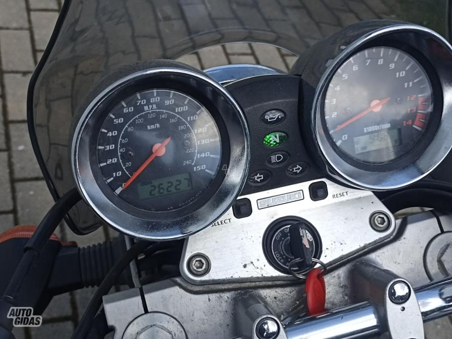 Melns Suzuki GSF 2000 Kauņa, ar dzinēja tilpumu 0.60 L un nobraukumu 0 tūkst. km par 1850 €, foto 10 vietnē AUTOMOTO.COM.LV