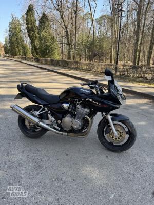 Melns Suzuki GSF 2001 Viļņa, ar dzinēja tilpumu 0.60 L un nobraukumu 36 tūkst. km par 1299 €, foto 6 vietnē AUTOMOTO.COM.LV