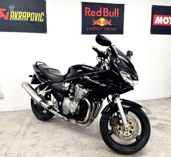 Melns Suzuki GSF 2001 Šilutė, ar dzinēja tilpumu 0.60 L un nobraukumu 33 tūkst. km par 1499 €, foto 1 vietnē AUTOMOTO.COM.LV