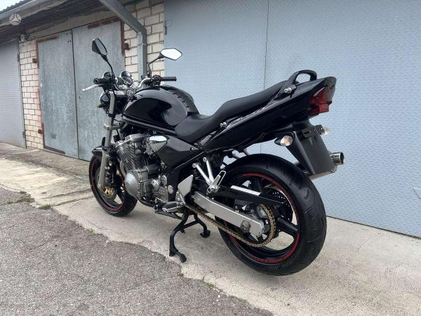 Black Suzuki GSF 2001 in Birstonas, with an engine capacity of 0.60 L and mileage of 38 thousand km for 1750 €, photo 6 on AUTOMOTO.COM.LV